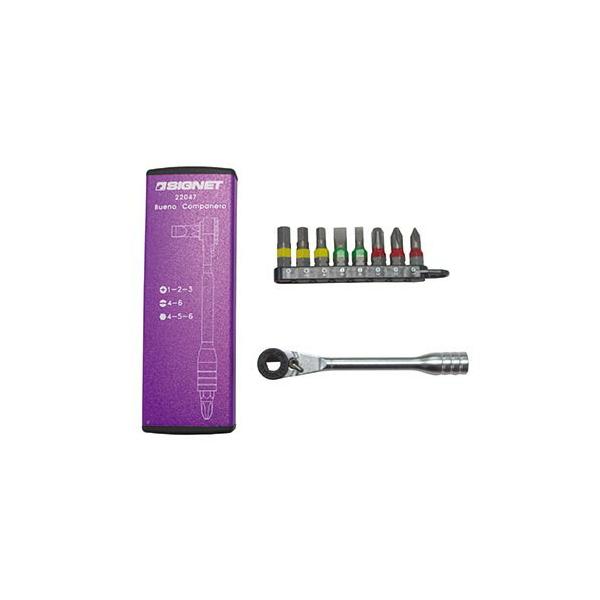 [特長]●DIYや自転車の車載工具にも最適。●ミニラチェットセットがポップなカラーで登場。●手の平に収まるコンパクトサイズ。●柄部分にもビット装着可能。[仕様]●ミニラチェット全長(mm)：93●ヘッド幅(mm)：15●ヘッド厚み(mm)：...