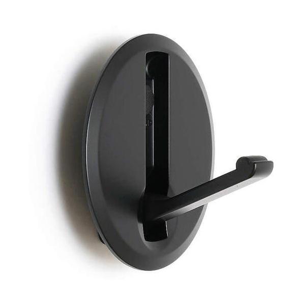 [特長]●フックは自動的に閉まります。●フック収納時の出っ張りが少ないデザインです。[仕様]●焼付塗装／マットブラック[注意]●木製の板に取り付ける際はクッションゴムをはずして取り付けてください。●画像は同シリーズのいずれかの製品であり、こ...