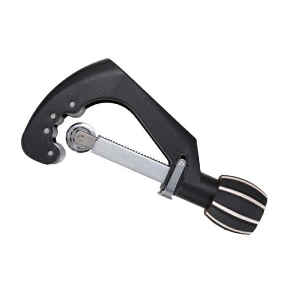 [特長]●・クイックアクションでサイズ合せもワンタッチ●・ワンタッチ替刃交換式●・3/8"〜2-1/2”（9〜63.5mm）[仕様]●・全長（mm）：190〜265●・適応：銅管[注意]●・商品画像はイメージです。実際の商品とは異なる場合が...