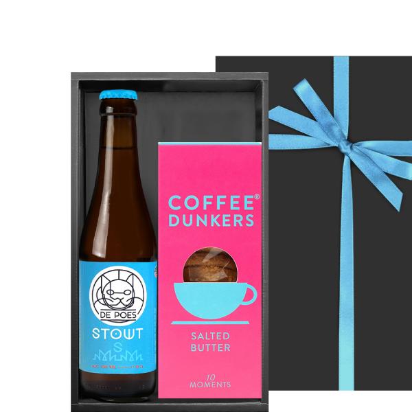 【発売日：2024年01月25日】コーヒーのように香り高く深い味わいのベルギーのスタウトビールと、 バターの風味豊かなイギリスのビスケットの詰め合わせ。サクサクと歯触りのよいビスケットはそのままおつまみとして食べても、英国風にビールやコーヒ...