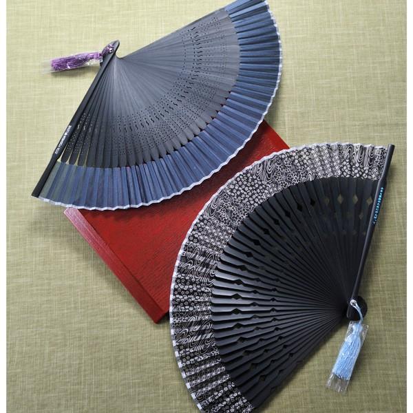 【発売日：2015年04月09日】暑さ対策グッズ 名入れ ギフト LXX 扇子 My扇子 男性 おすすめ 和柄 タッセル付き 単品 / プレゼント 誕生日 男性 夫 旦那 退職 記念■全長：約215ｍｍ■種類：2種■彫刻場所：本体部分　OR...
