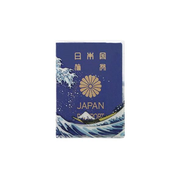 おしゃれで粋な北斎の富士山がデザインされたパスポートカバー♪Aofuji パスポートカバー アオフジは、５年用パスポートに対応するAOFUJI パスポートカバーです。パスポートを入れると北斎の絵画が完成するパスポートホルダーです。海外旅行に...
