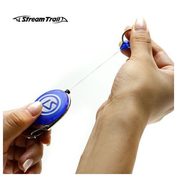 ストリームトレイルのコードリールが内蔵された便利なキーリング♪Stream Trail ストリームトレイル コードが伸びるキーリング キーチェーン RETRIEVERは、コードリールが内蔵された便利なキーリングです。本体をベルトループやバッ...