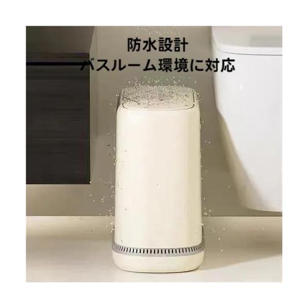 【ふた付き ゴミ箱】ふた付き長方形のゴミ箱、ふたのボタンを押すだけで開閉します。フタは密閉されており、臭いの逃げを効果的に防ぐことができます、夏の高温による嫌な臭いを避けてください。さらに、見苦しいビニール袋や見苦しいゴミを隠して、整頓され...