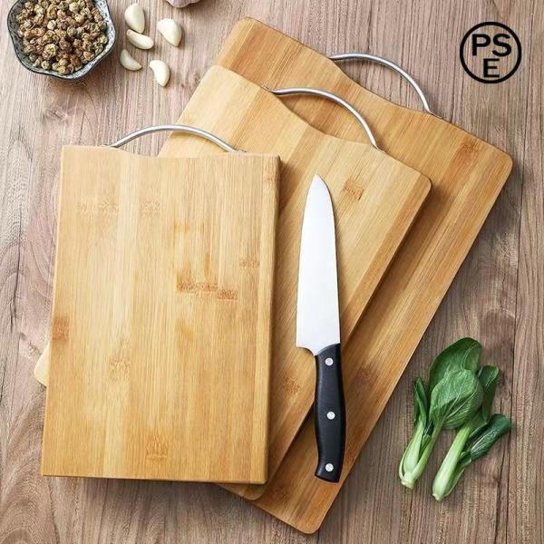 【高品質の天然竹】まな板は高温炭化した高品質の天然竹より作られています。竹のいいところと言えば、防臭効果・エコ素材・丈夫な硬さなどが挙げられます。また竹製のまな板は高温炭化技術を採用したため、ひび割れにくくなり、カビや雑菌がさらに生えにくな...