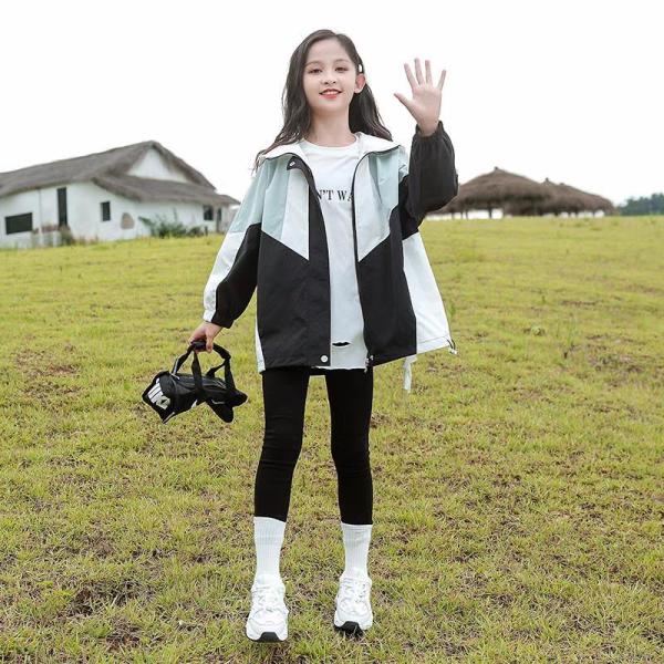 サイズ：単位cm120 着丈54  バスト53  肩 袖丈50130 着丈57.5  バスト55  肩 袖丈54140 着丈61  バスト57  肩 袖丈58150 着丈64.5  バスト59  肩 袖丈62.5160 着丈68  バスト6...