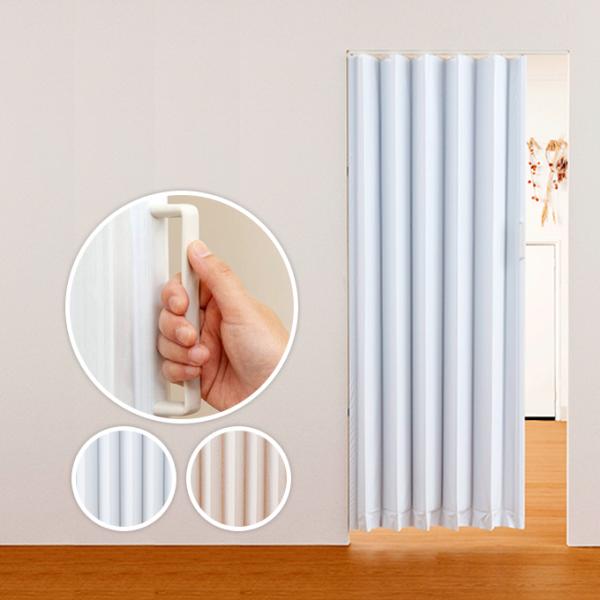 簡単に丈詰めできるアコーデオンドアレザータイプの丈詰め可能なアコーデオンドア『ＳＪ−2』ドア・目隠しに使用できます。プラスチックレールを採用ドライバーで簡単取付できます。展開サイズ：ファンデ （15サイズ）、アクアライン（3サイズ）展開カラ...