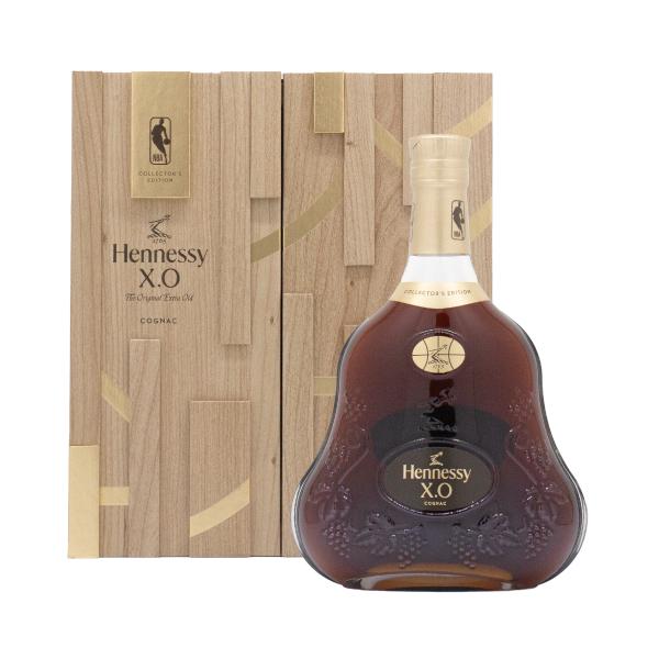 ※商品画像はイメージです。ラベルなどのデザインは変更となることがあります。※「ヘネシー X.O NBA リミテッドエディション」は、世界を代表する2つのアイコンが融合して生まれた、特別なシリーズです。コートで繰り広げられるドラマと、熟練の職...
