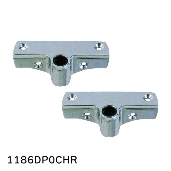 亜鉛合金クロームメッキ　２個セットです。ボートのヘリビス止めし、固定します。クラッチをセットで付けると、オールの落下防止になります。