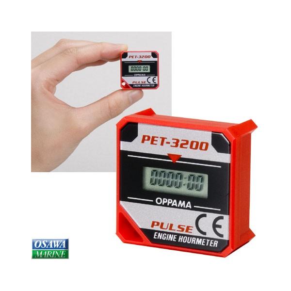 ■ガソリンエンジンの点火信号を感知し、エンジンの累積運転時間を計測するアワーメーター（時間計）です。■リセット機能（累計運転時間を0時間にする事が出来ます。）付き。付属のアンテナリード線を点火プラグコードに巻きつけるだけで計測できます。■船...