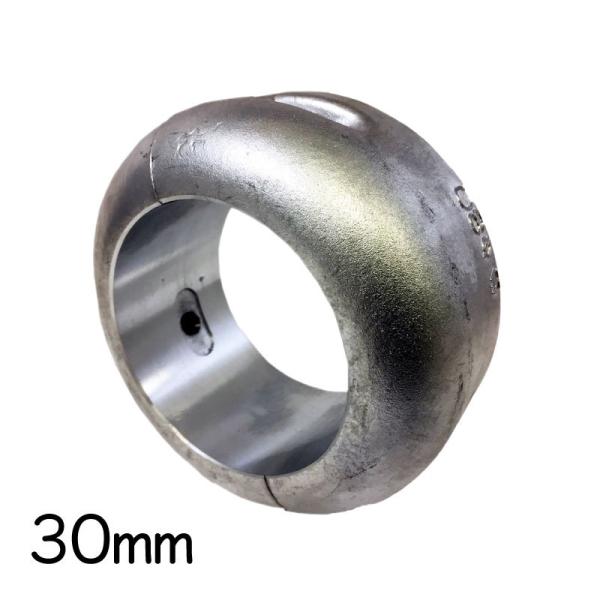 ■ボートのシャフト部に取り付け、電蝕を防止する保護亜鉛（ジンク）です。■取り付けの簡単な二つ割タイプで、厚みが少ないので狭い場所への設置に最適です。■表記サイズは亜鉛の内径です。---船 船舶 ボート ボート用品 用品 マリン マリン用品 ...