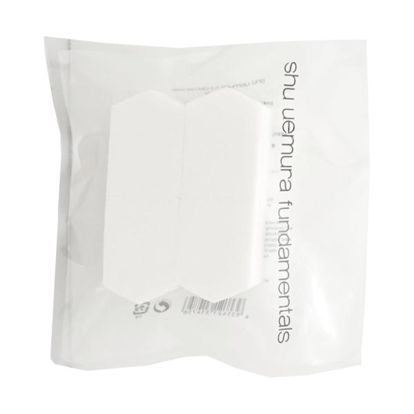 【シュウウエムラ　五角スポンジ】細部まで的確に塗れる多面体でファンデーションのタイプを選ばない万能スポンジ。