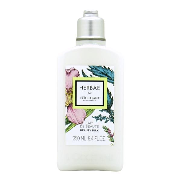 もちっとしたテクスチャーなのに、さらっと肌になじみます。清々しい香りに包まれながら、ナチュラルシックな毎日を。