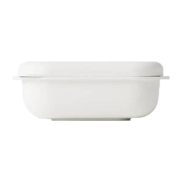 冷凍ご飯をおいしく解凍できる「冷凍ごはん容器」から、小盛サイズが登場しました。お手入れしやすく、収納性の良いシンプルなデザインはそのままに、少量のご飯もムラなくふっくら解凍できます。