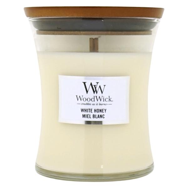 火を灯すと暖炉のように”パチパチ”と音がなるアメリカ生まれのキャンドル。 パチパチと心地よい音を奏でるキャンドル。音と香りのハーモニーををお楽しみください。 香りの構成トップ：ピスタチオ、ベルガモット、キャンディドオレンジブロッサムミドル：...