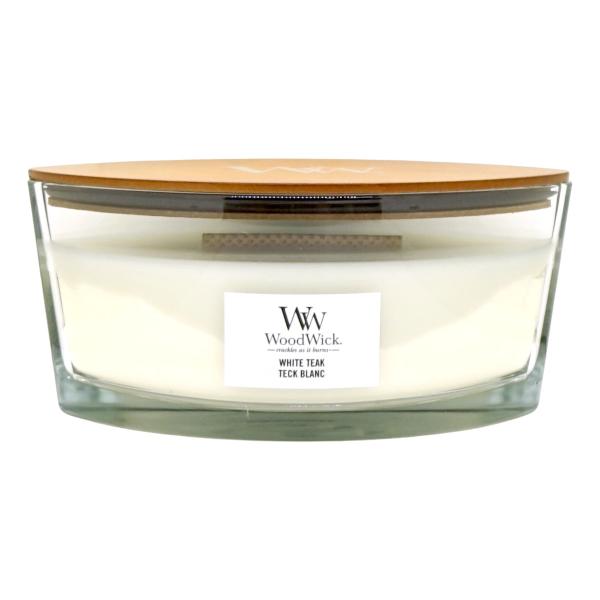 火を灯すと暖炉のように”パチパチ”と音がなるアメリカ生まれのキャンドル。 パチパチと心地よい音を奏でるキャンドル。音と香りのハーモニーををお楽しみください。 爽やかなバルサムにサンダルウッドやオークが混ざり、木の苔やシダーウッドがほのかに香...