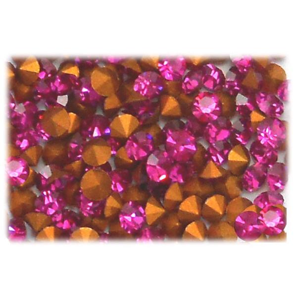 カラー：ローズサイズ：SS20形状：トンガリ型・Vカット型（チャトン型）入数：30個入りmade in china