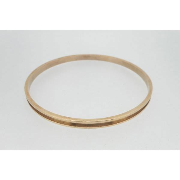 サイズ：幅：約4.0mm溝幅：約2.0mm内径：約66mm素材：ステンレス304SUS304ステンレスは最も使われているステンレスです。耐食性に優れていて、アレルギーのおこし難いステンレスです。