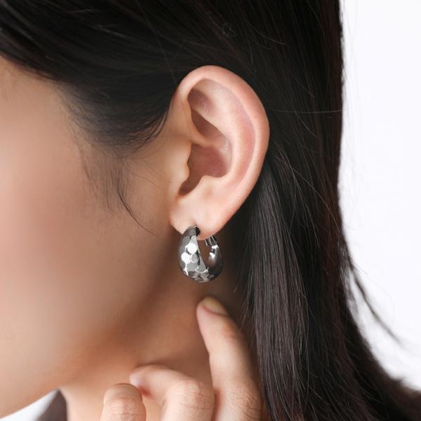 ピアス フープピアス アクセサリー レディース イヤーアクセサリー アクセ オールシーズン シルバー 叩き加工 フープ 凹凸 【アクセサリー】 丸型 サークル 春 夏 秋 冬 カジュアル キレカジ 10代 20代 30代 40代 50代 6...