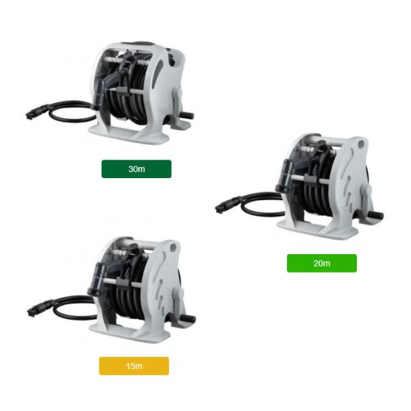 ホースの巻き取りがスムーズなホースガイド付きの散水ホースリール。ホースガイドが左右に自在に動き、ホースが片寄ることなくきれいに巻き取れます。ねじれを防ぐスパイラル構造が特徴の、さらっとした表面で、ホース同士のくっつきを軽減する『ツイスターホ...