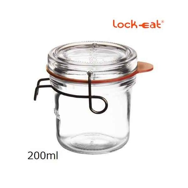 こちらはイタリア生まれの蓋が外せる保存容器「ロック・イート」シリーズです。手作りピクルスやジャムなどに最適な密封保存瓶「テリーヌ」のご紹介です。サイズは「80ml、125ml、200m、350m」の4種類。蓋を外してそのままテーブルへどうぞ...