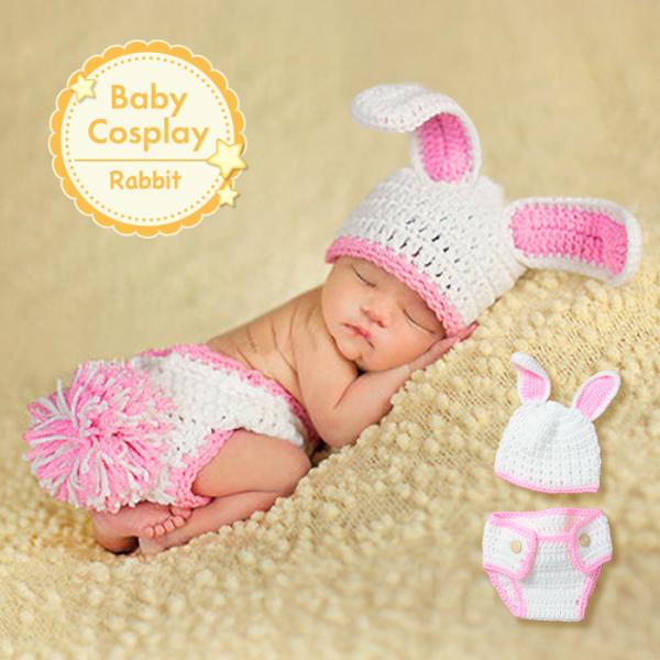 【商品名】うさぎ ベビー服 寝相アート 赤ちゃん 着ぐるみ ハロウィン仮装 ベビー コスチューム 寝相アート 衣装 新生児【セット内容】1：うさ耳ニット帽　2：シッポ付きパンツ年齢対象：0-3ヶ月ぐらい まで※お子様の大きさによって若干異な...
