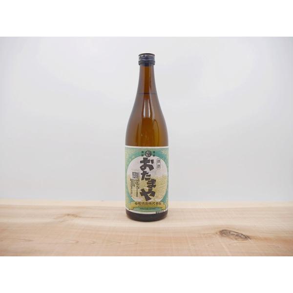 上杉御廟所の献上酒！当店オリジナルの純米酒！当店オリジナルの純米酒です。米の旨みがやわらかく、スッキリ辛口の切れ味があります。出来上がった際に、上杉家歴代藩主の廟に献上している【おたまや清酒】です。※アルコール分　15度 +7　 酸度1.5