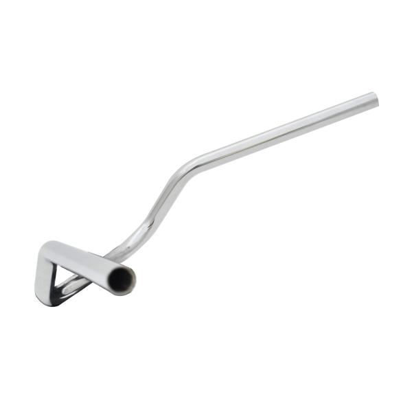 【商品概要】適合車種:汎用　外径φ22,2mm 内径φ18mm肉厚2mm素材：スチール製（STKM13A）カラー：クロームメッキ全幅620mm/全高100mm/内入角度55°/プルバック幅300mm/前倒角度35°/クランプ有効幅130mm...