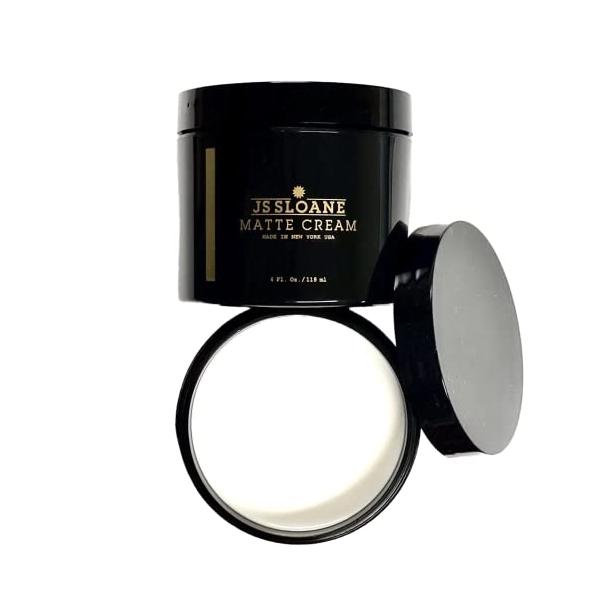 【商品概要】水溶性クリームで、マットな仕上がりと軽いホールド感、程よいテクスチャーを実現します。すくったときは軽い感触ですが、髪になじませると粘着性が増し、ヘアワックスようのなテクスチャーが幅広いスタイリングができます。また、マットな仕上が...