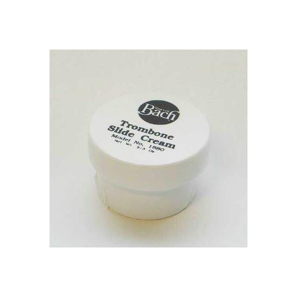 スライドのストッキング部分に薄く塗る事で、滑らかなスライドに。※古いスライドクリームをふき取ってから塗って下さい。