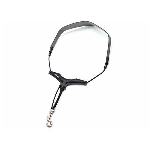 ネックパッドとV型プレートにバリエーションをつくり、組み合わせによる多様なモデル展開を可能にしました。ユーザーのプレイスタイルやニーズにフィットする最適なストラップをお選びいただけます。【サイズについて】男性 175cm 標準体重S (50...