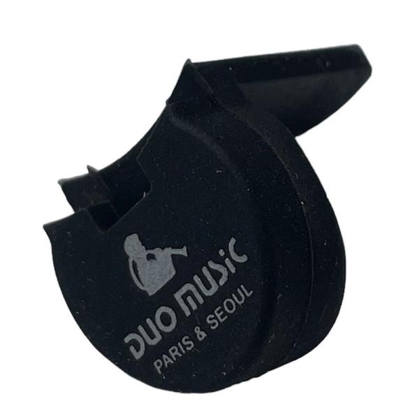 楽器を支える親指が痛む方・滑る方にオススメの商品です親指部分までシリコンが付いている為、管体の変色も防止します。従来の商品で痛みが解消されなかった方も是非お試しください！素材：シリコン固定式・可動式対応 カラー：ブラック、イエロー、グリーン...