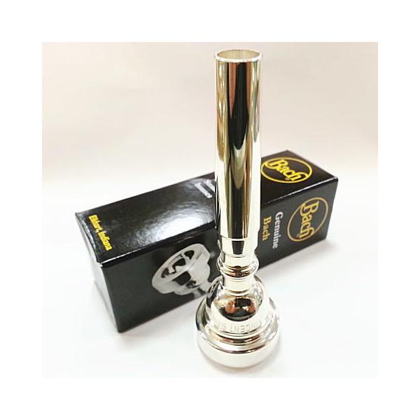 Bach TRUMPET MOUTHPIECE 世界中でプロフェッショナルから初心者まで最もよく使われています。貧弱そうな楽器をレベルアップさせ、良い楽器はいっそう良くなります。豊かな音量で、イントネーションに優れ、高い音から低い音まで反応...