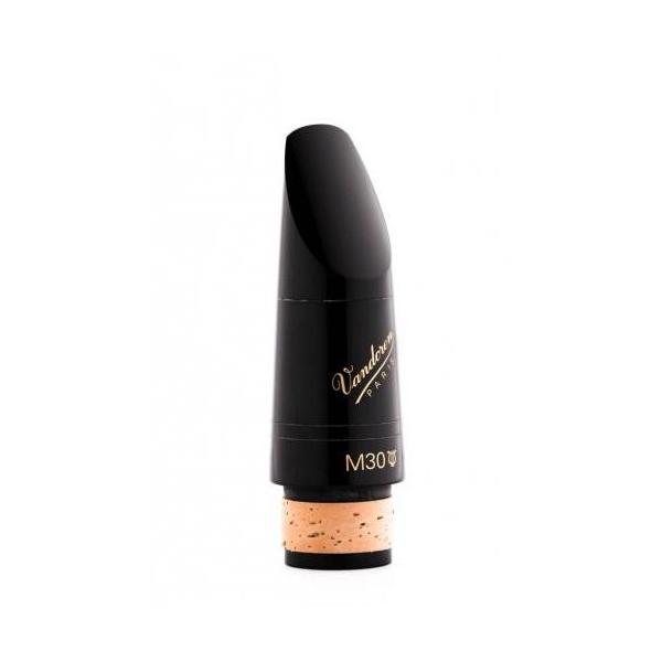 M30ライヤーティップオープニング：1.135mmフェーシング：長い特徴：5RVよりティップオープニングが広く、フェイシングが長いので、より柔軟でまろやかな音色を生み出します。このマウスピースは比類のないサウンドです。