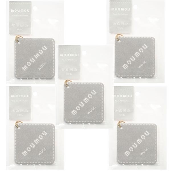 【送料無料】クローゼットやトイレ、車の中など、あなたのプライベート空間をファブリックの柔らかな香りがやさしく包んでくれます。シンプルながらもスティッチのデザインが効いた白いミニクッション風のデザインは見えるところに飾りたくなるかわいさです。...