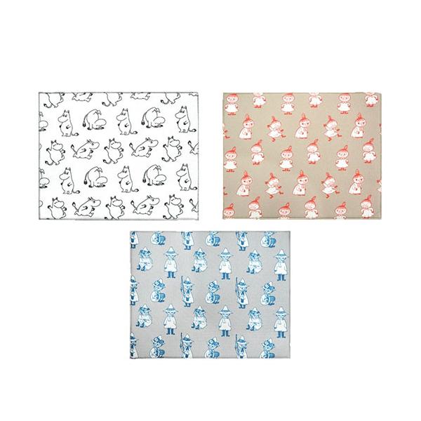 【送料無料】落ち着いた色味の水切りマットシンプルでかわいいムーミンのキッチングッズです。食洗機に入らない食器やフライパンの水きりに程よい厚みでクッション性があり、吸水性抜群。お洗濯もできるので、長くお使い頂けます【サイズ】約縦40cm×横5...