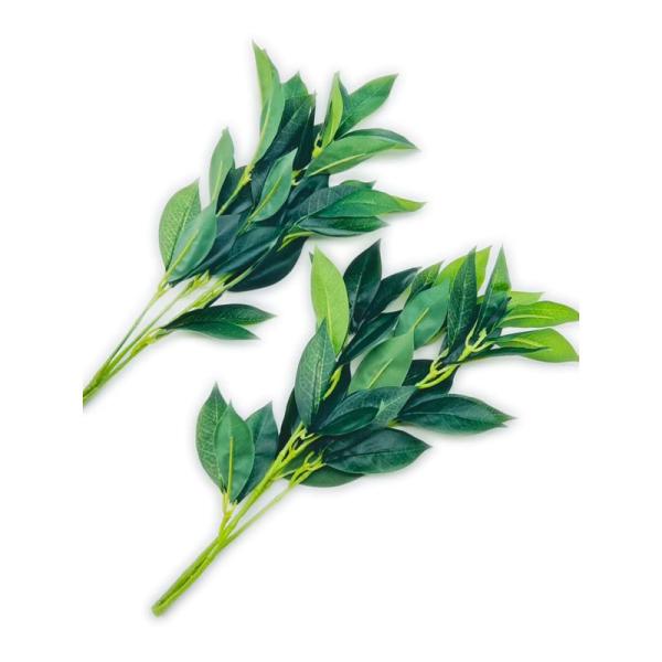 【商品名】　日本製 榊 造花 神棚 さかき 本物品質 神具 サカキ 除菌光触媒加工 リアル Mサイズ 33cm 一対(２本セット) 【商品説明】　・お手入れ不要：造花ですので、水やりなどのお世話不要です。長期間、緑が色褪せることなくお供え頂...