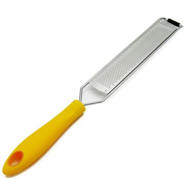 【商品名】　STRAZAR おろし器 ゼスターグレーター チーズ削り しょうが ニンニク 39*4.5*2.2cm 【商品説明】　・サイズ：39*4.5*2.2cm、約135g・ステンレススチール・ニンニクやショウガのすりおろしも、レモンの...