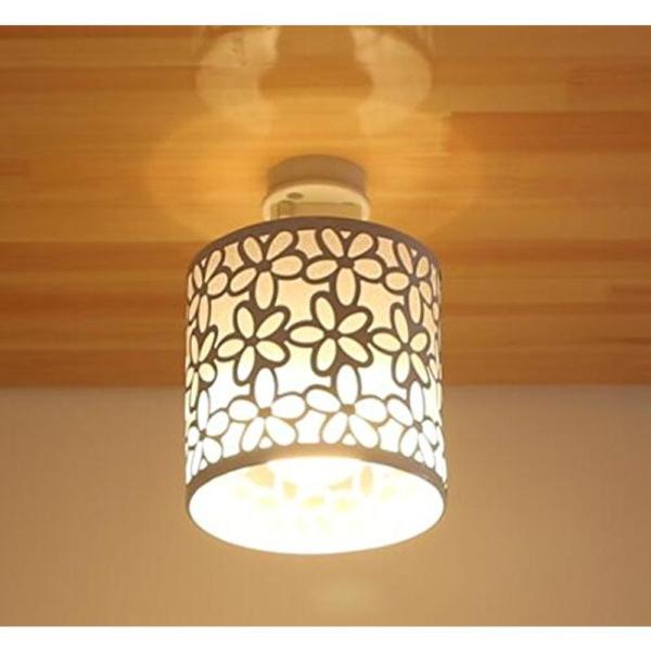 【商品名】　FSLiving シーリングライト 可愛い お花 引掛式 4畳 トイレ 玄関 和室 北欧 和風 引掛式 小型シーリングライト 工事不要 照明 【商品説明】　・シンプルなデザイン、いろいろなお部屋に馴染みやすい。ナチュラル感のある...