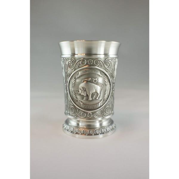 【商品名】　ARTINA Weinbecher 8cm Stier 錫合金(ピューター)製ワインカップ 110ml 星座シリーズ(おうし座) 10231 【商品説明】　・原産国　オーストリア・容量　110ml・幅5.8cm　高さ8.2cm　...