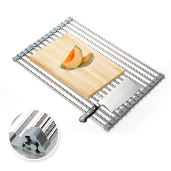 【商品名】　D.E. 水切りラック シンク上 折りたたみ45cm*30cm 食器 まな板 ペットボトル 各種物品 水切り用 コンパクト 省スペース スリ 【商品説明】　・【シーンに大活躍】シンクのサイズに合わせて自由にカット可能。高温鍋やま...