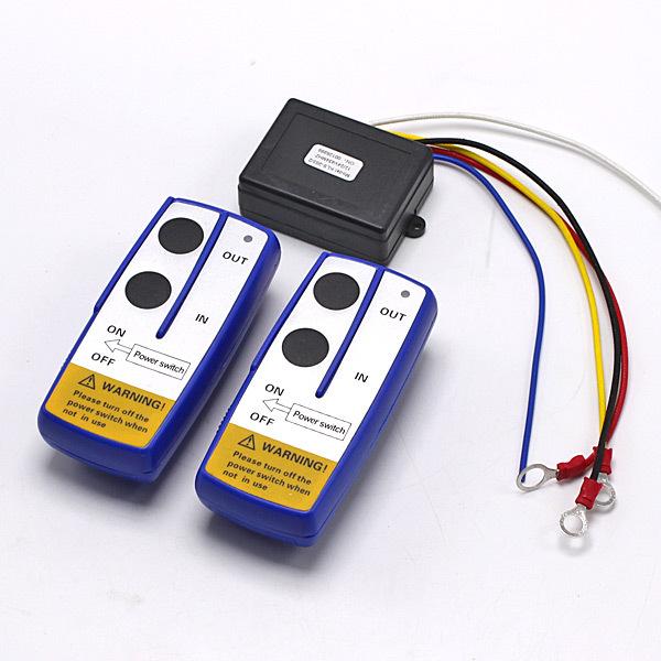 電動ウインチやパワーゲートをワイヤレス化できるリモコンセットです。12V-24V対応です。リモコン2個付属します。別々の場所で操作可能です。【配線方法】・赤線+：正電極に接続・黒線-：負電極に接続・黄線(IN)/白線(OUT)：ウインチ側の...