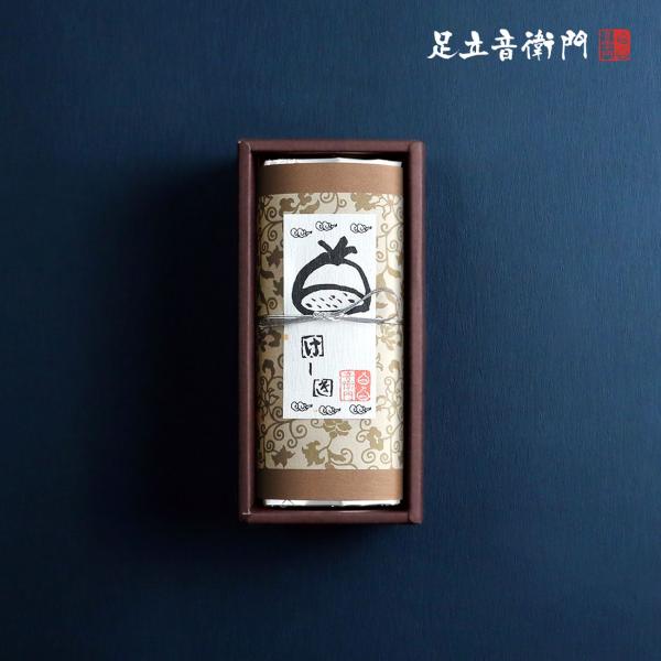 音衛門が自ら厳選した栗がどこを切っても顔を出すパウンドケーキは音衛門の栗菓子の原点です。栗は優しい食感と甘さのマローネ種（トルコ産）と、しっかり食感のアンデス栗（チリ産）を使用。しっとりバターの香るケーキと、２種類の栗の味わいをお楽しみくだ...