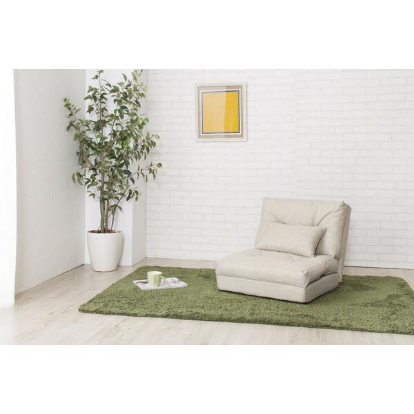 【自分好みに調節して、心地よいくつろぎ空間を】3WAYソファベッドは、快適なリラックスタイムを提供する理想的な家具です。14段階のリクライニング機能で、自分にぴったりの姿勢でくつろげます。ベージュとグレイの2つのカラーバリエーションから選べ...