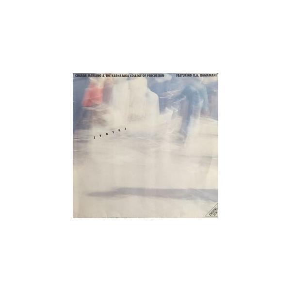 盤:A-　ジャケット:A- (ややシミ） レコード盤　A-:軽いキズ　B:深くはないが多少キズあり　B-:キズ多め　C:状態悪い、ノイズありレコードジャケット　A-:若干のシミ、シワ　B:多少目立つシミ、シワ　B-:シミ・汚れが多い