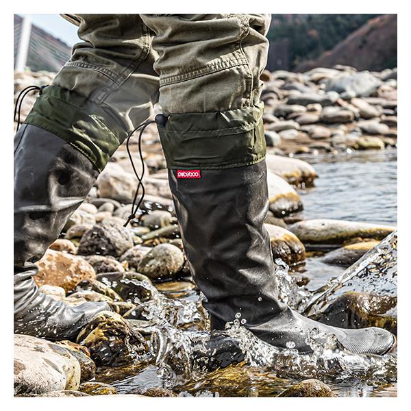 ATOMは日本野鳥の会バードウォッチング長靴を製造しているメーカーですサイズは全体的にフィット感があります。厚手の靴下をはく予定や余裕をもって履きたい方はワンサイズ上をお勧めします。（店長普段25.5ｃｍの靴ですがＬサイズでＯＫでした。ＬＬ...