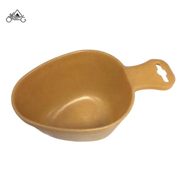 完全植物性の原料でできた楕円形のククサ。サトウキビと木の繊維でできています。着色料を使わず、自然な木の褐色をしています。形状は高密度にスタッキングできるので、大人数でのパーティ利用にも最適です。Made in Sweden[マグカップ][S...