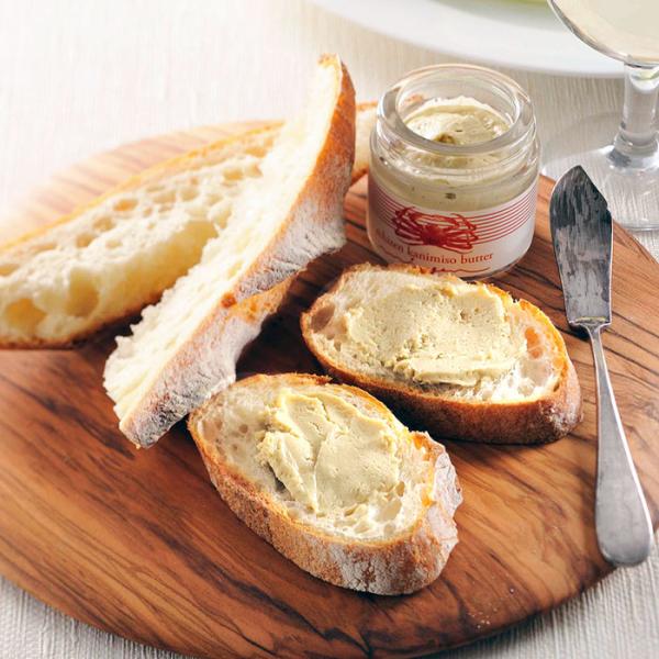 【発売日：2021年02月02日】福井県のビストロ「三玄（みげん）」が作る人気商品。新鮮な紅ズワイガニのカニミソを2日間煮込み、バター、醤油、みりんなどをブレンドした。パンに塗って食べれば、濃厚なカニミソの風味が口いっぱいに広がって、手が止...