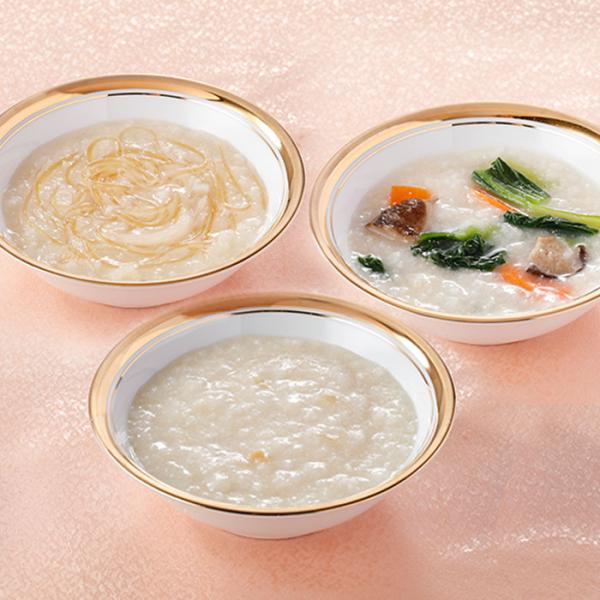 【中華おかゆ】国産のお米を使用。味付けには、陳建一監修の高級中華スープの素「美味湯（メイウェイタン）」を使用し、旨味のベースを作りシェンタンと呼ばれるアヒルの塩漬け卵と干し貝柱でコクを出しています。湯葉を加えることでさりげないアクセントも加...