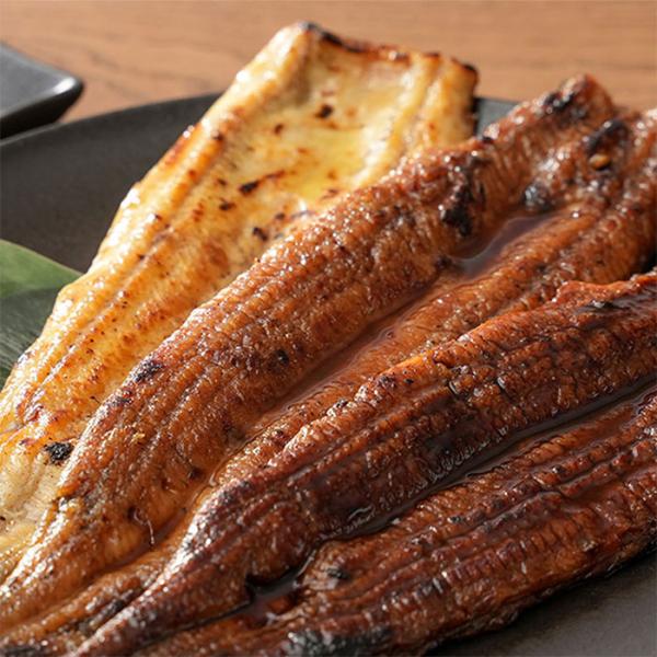熟練の職人が1尾、1尾丁寧に手しごとで焼き上げました。焼き一生の志は、美味なる鰻の極意です。秘伝タレ・名古屋ダレ・白焼の3種の味を楽しめる豪華食べ比べセット。そのまま食べてももちろん美味しいですが、秘伝タレはどんぶりで、名古屋ダレはカットを...